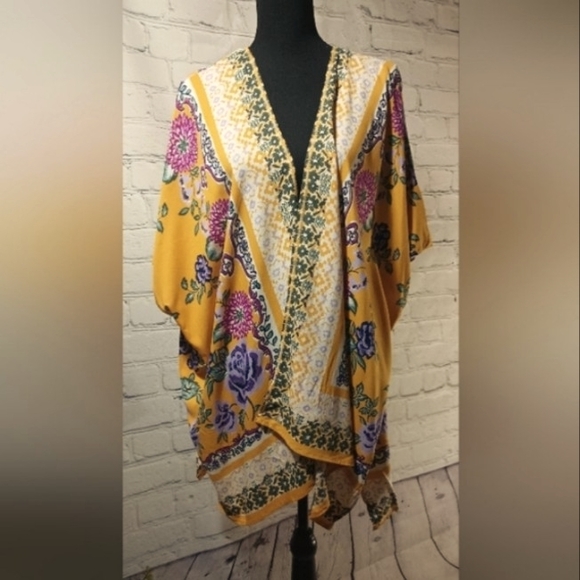 Angie | Sweaters | Sslv Purple Short Sleeve Floralprint Openfront Woven ...